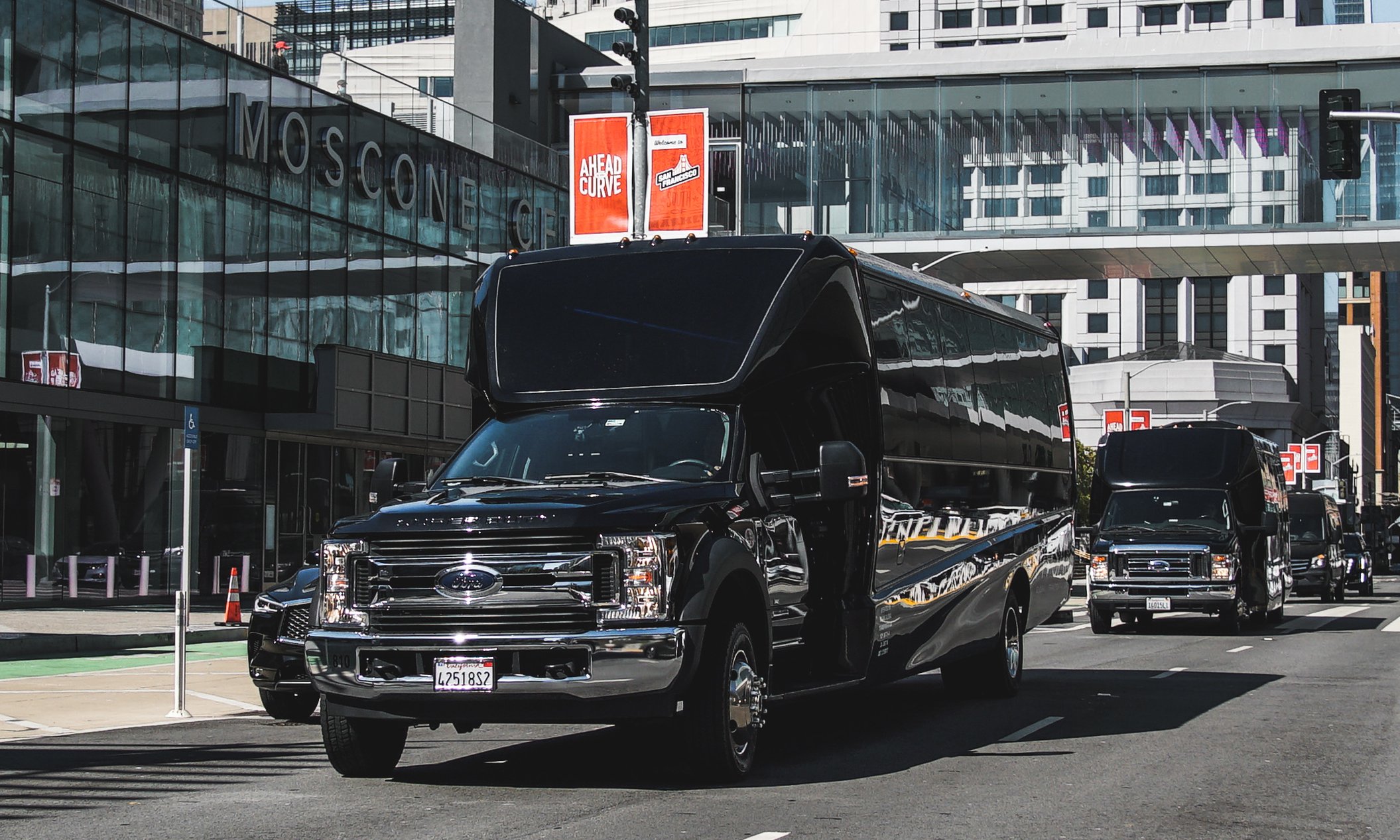 Mosaic Global Transportation: Executive Transportation Services